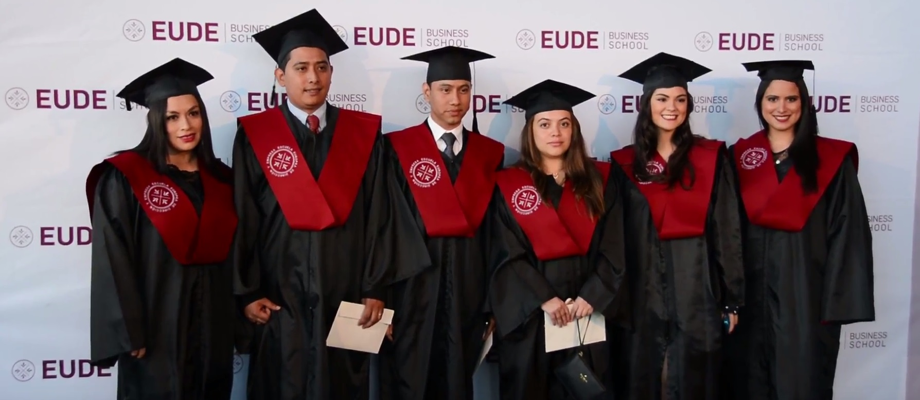 Testimoniales Graduación Noviembre 2017 - Argentina